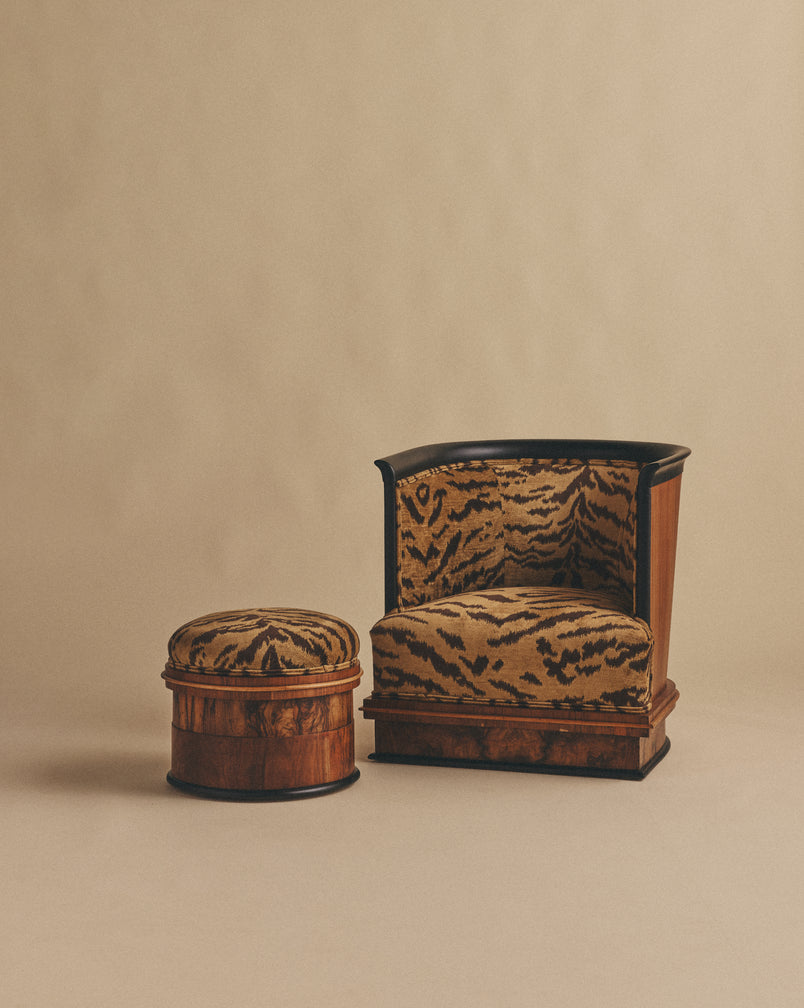 Quarters | Furniture